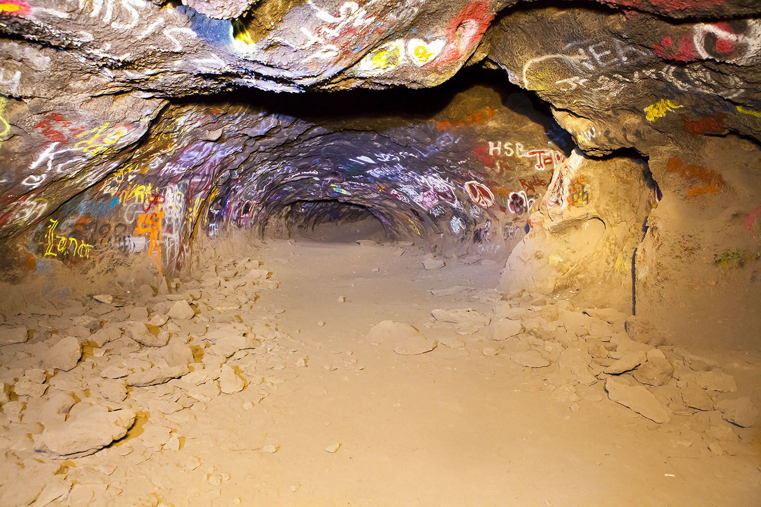 Budge Photography: Kuna Cave Photo Walk