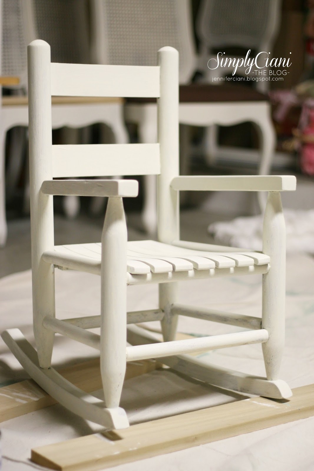 Step by Step: Annie Sloan Chalk Paint Tutorial | Simply Ciani