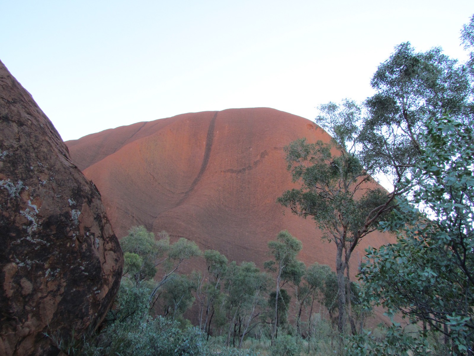 Outback Holiday: Uluru Base Walk