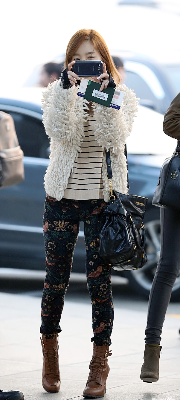 Korea's Latest Fashion Blog: Girls Generation, SNSD Airport wearing ...