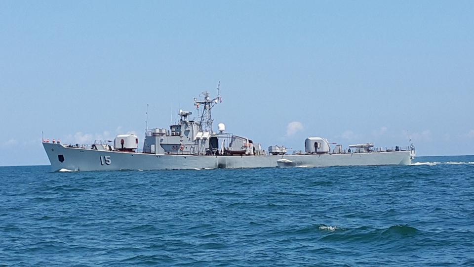 Vietnam Equipped Petya Class Frigates with Igla Air Defense Missile ...