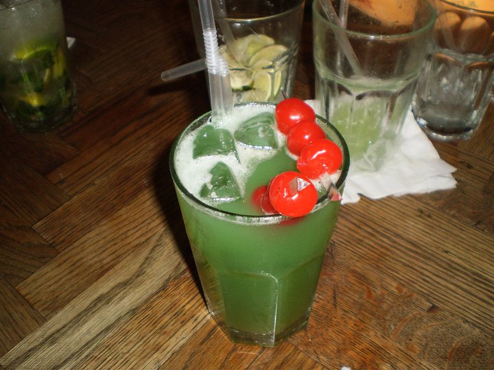 RESTAUR (+) ACcION: Cocktail Del Boy