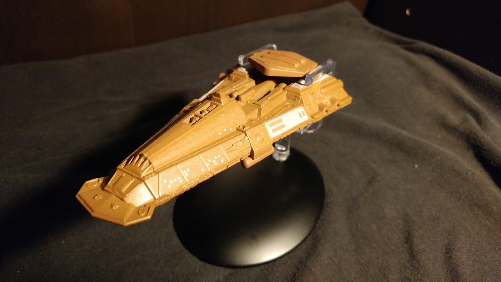 Deep Space Pat: EMvTW 101: Bajoran Freighter (Antares Class (Bajoran))