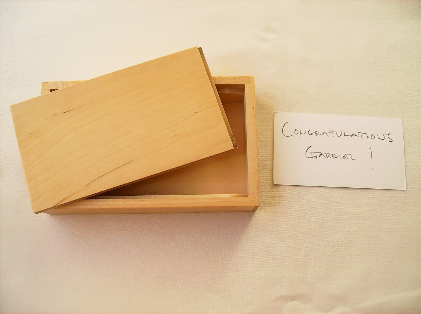 Gabriel Fernandes' Puzzle Collection: Tricky Gift Box