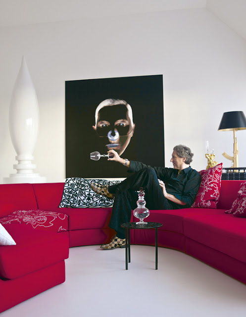 MY MAGICAL ATTIC: MARCEL WANDERS: PINNED UP AT THE STEDELIJK MUSEUM