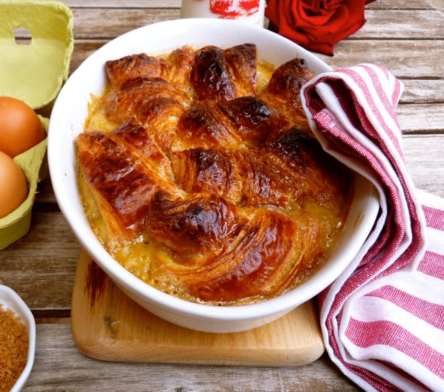 LA COCINA DE BABEL: Caramel-Croissant pudding de Nigella.