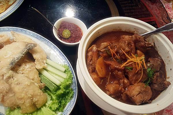 Makanan & Kuliner Khas Melaka yang Harus Kamu Coba - MASHARIST.COM