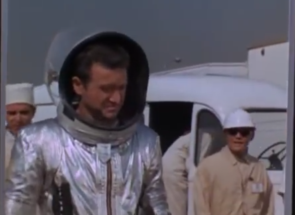 Say Hello Spaceman: The Invaders - Moonshot (1967)