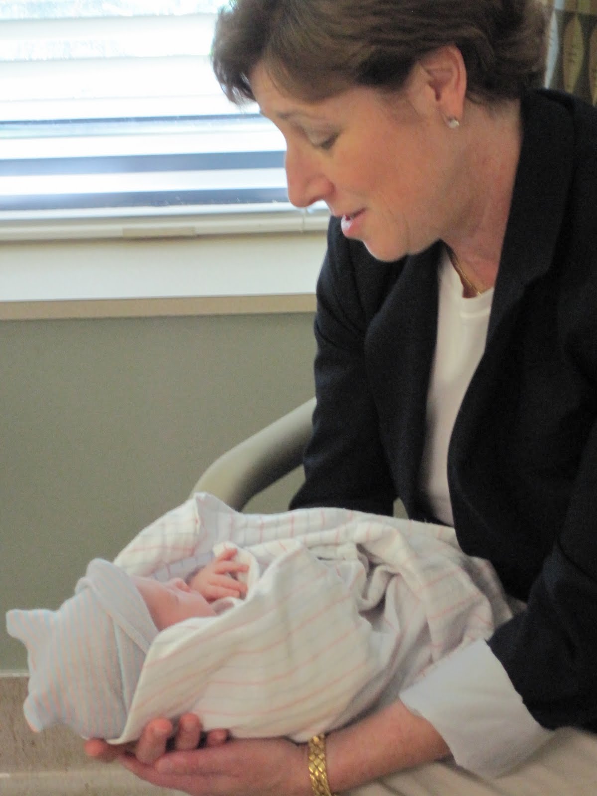 The Hartung Family: Introducing... Charlee Grace Hartung!