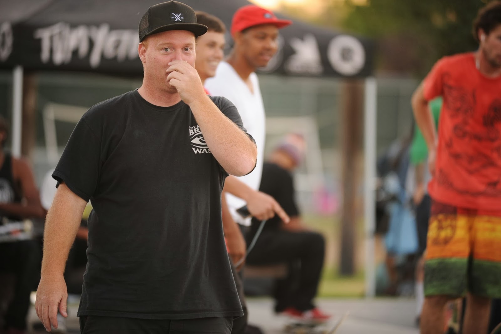 ericguizzetti: Dekline & Friends in Oceanside, Hosted by Grandeur skateshop
