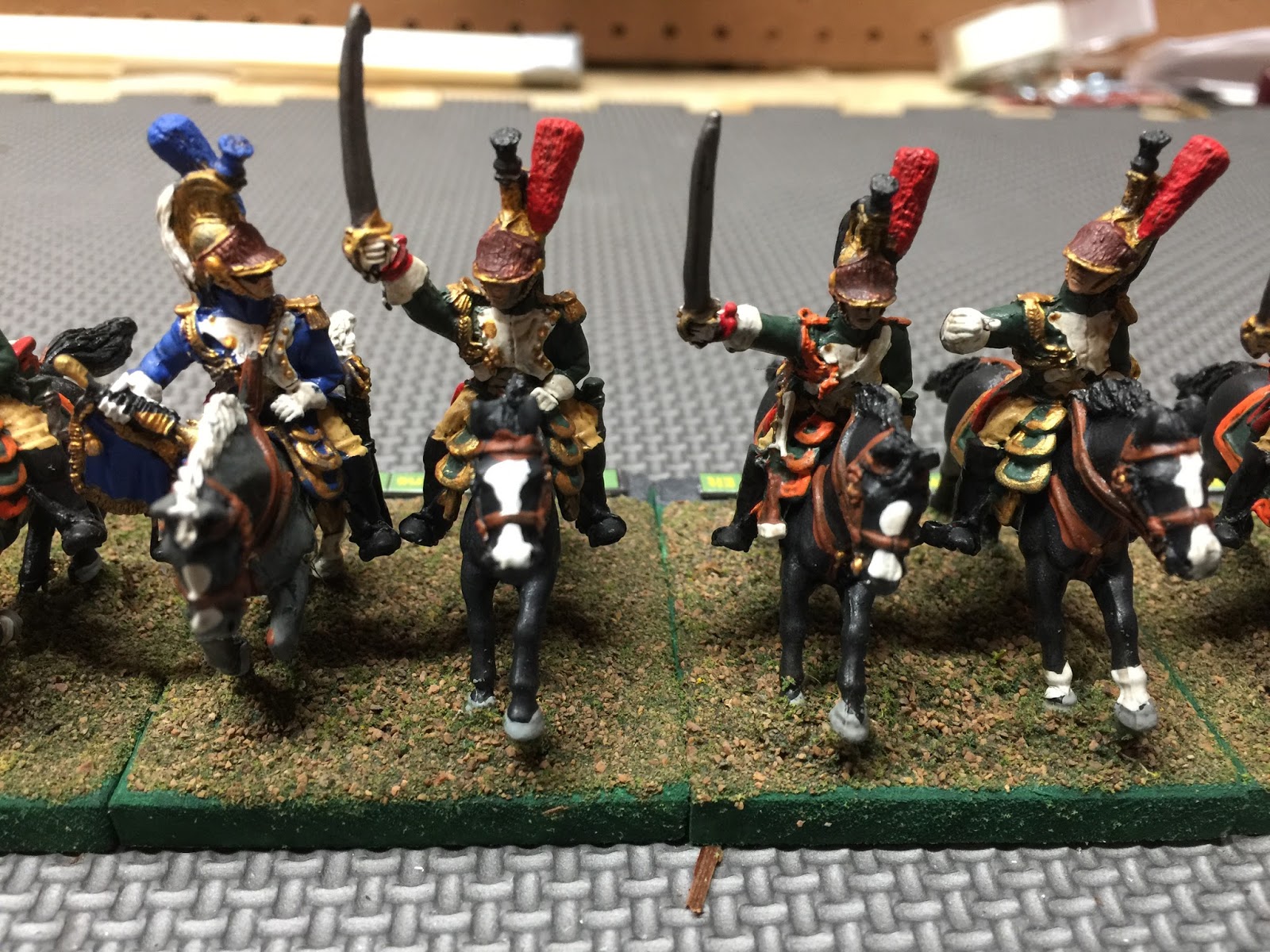 Mark D's Gaming Site: Rebasing New 28mm Figures