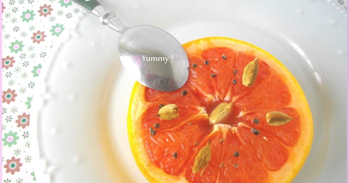 Trois P'tites Miettes . . .: Pamplemousse roti au romarin et à la cardamome