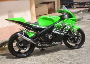 Modifikasi Motor Ninja RR ala Superbike