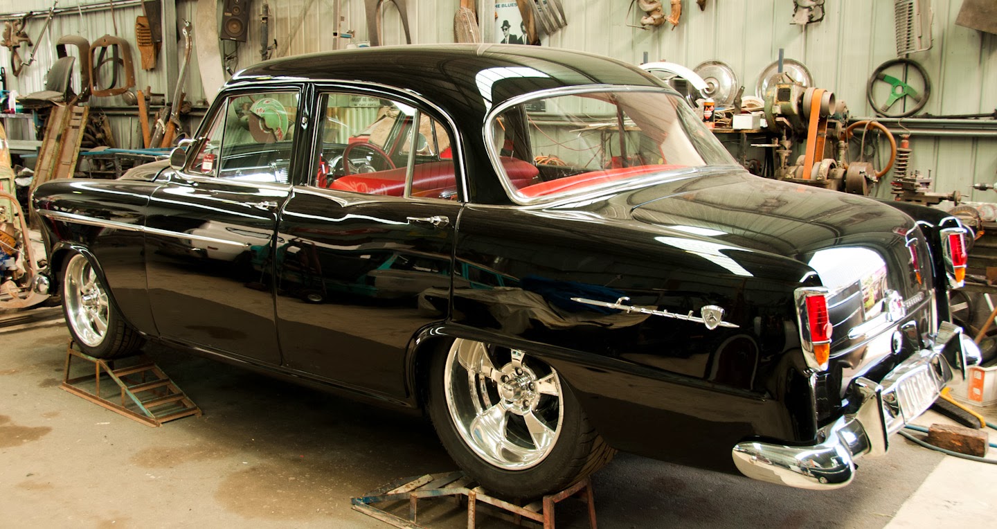 Hodgey's Hot Rods and Customs: '55 FE Holden