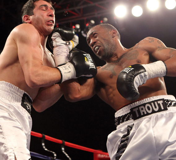 Thoughts on Boxing, Boxers and Fights: Austin Trout Stops Frank La Porto