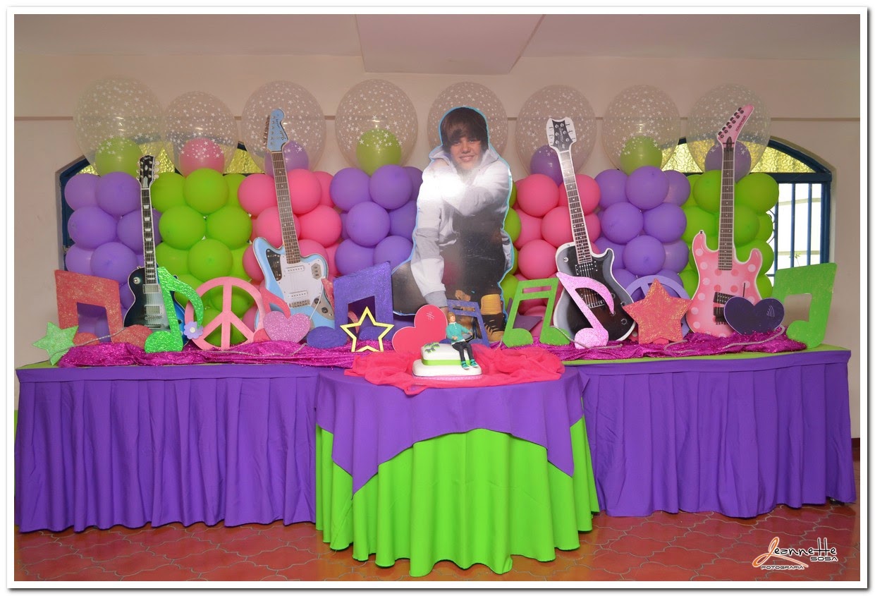 FESTEJOS MIS PICHURROS: Decoracion Mesas de fantasia