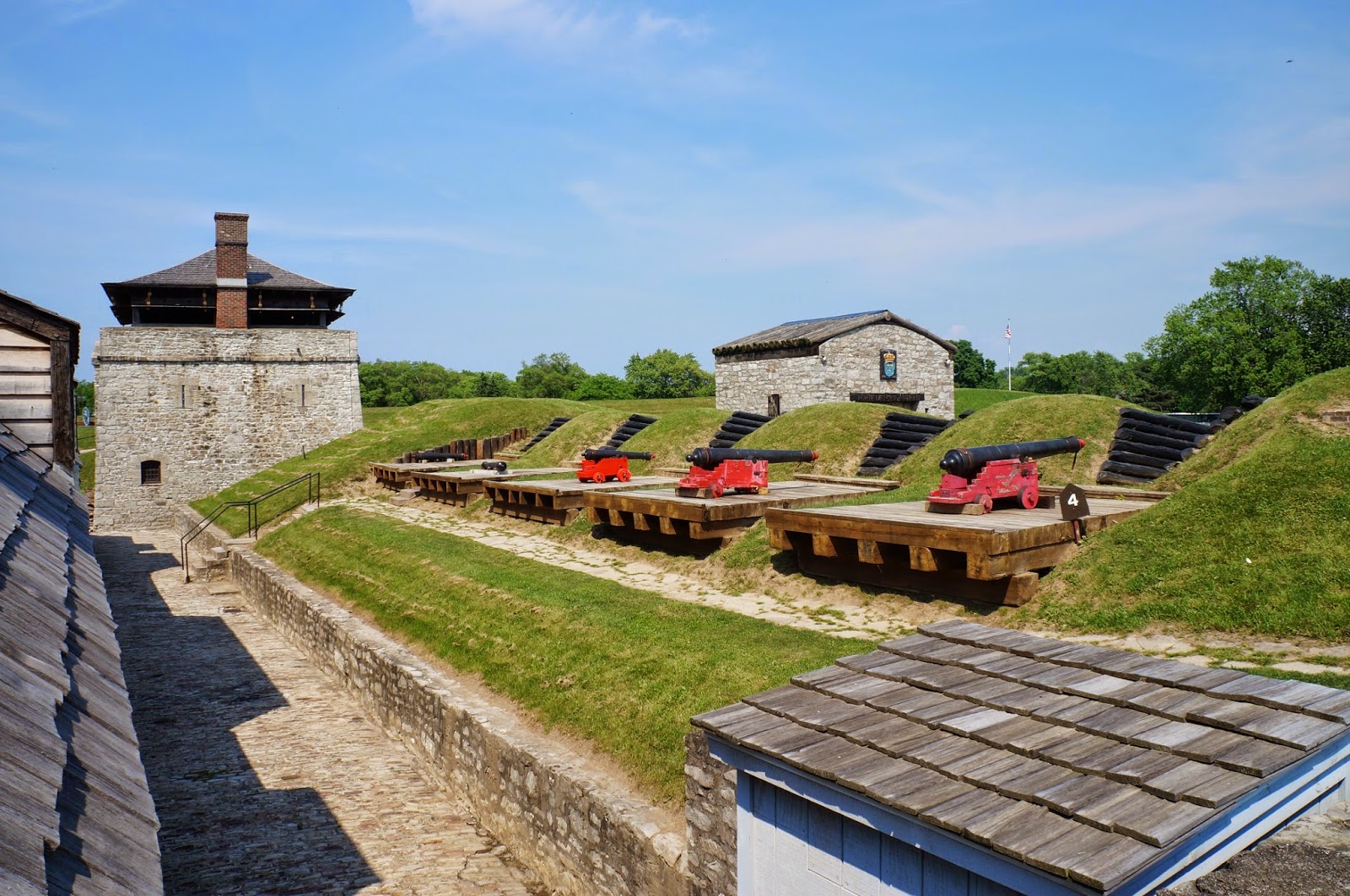 Evan and Lauren's Cool Blog: 7/4/14: Old Fort Niagara