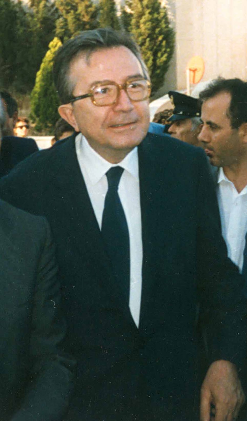 “TEATRO MAGICO. L’INGRESSO COSTA LA RAGIONE”. The Wolf , HH : ANDREOTTI ...