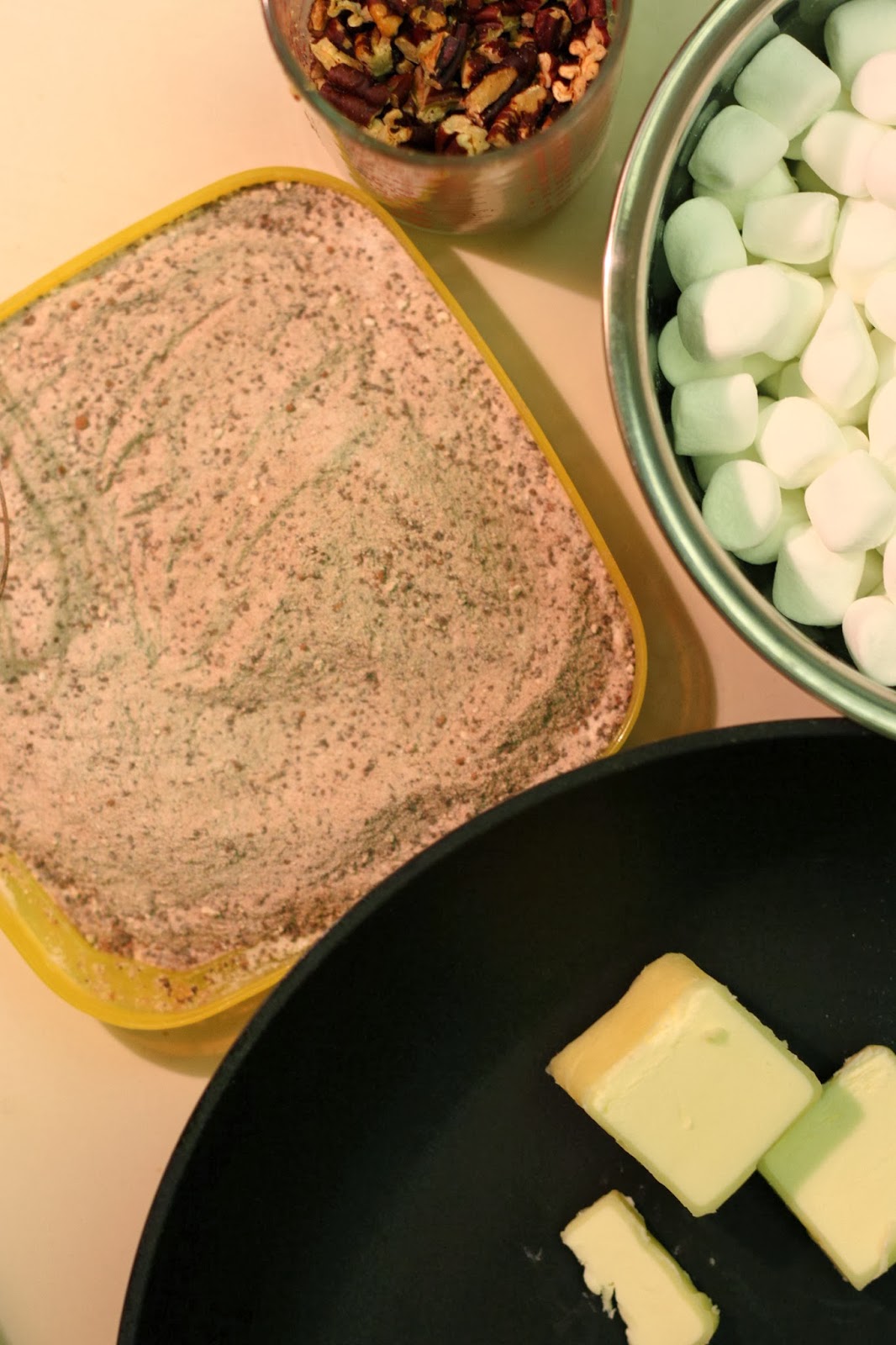 Xinfully Delight: Sweet teeth--Easy homemade Nougat with Marshmallow