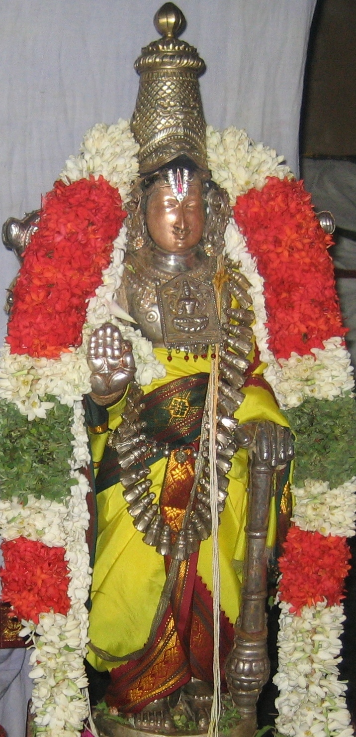 Temple, Travel and Sport: Periyazhvar Thirumozhi Purity of Words Action
