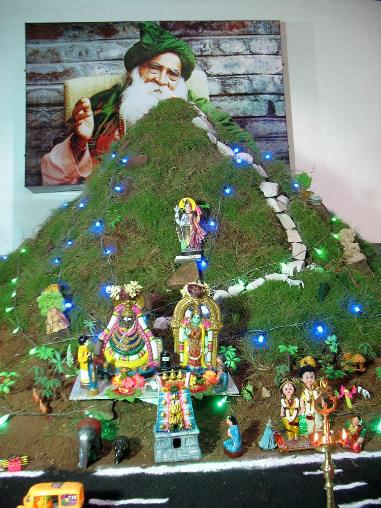 2017 Navaratri Kolu Display at Yogi Ramsuratkumar Ashram - ARUNACHALA GRACE
