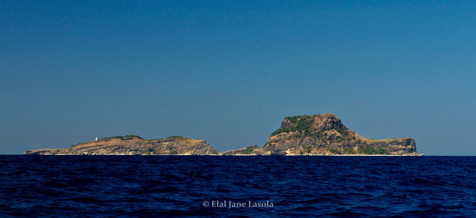 Elal Lasola Travel & Photography: Capones Island, Zambales