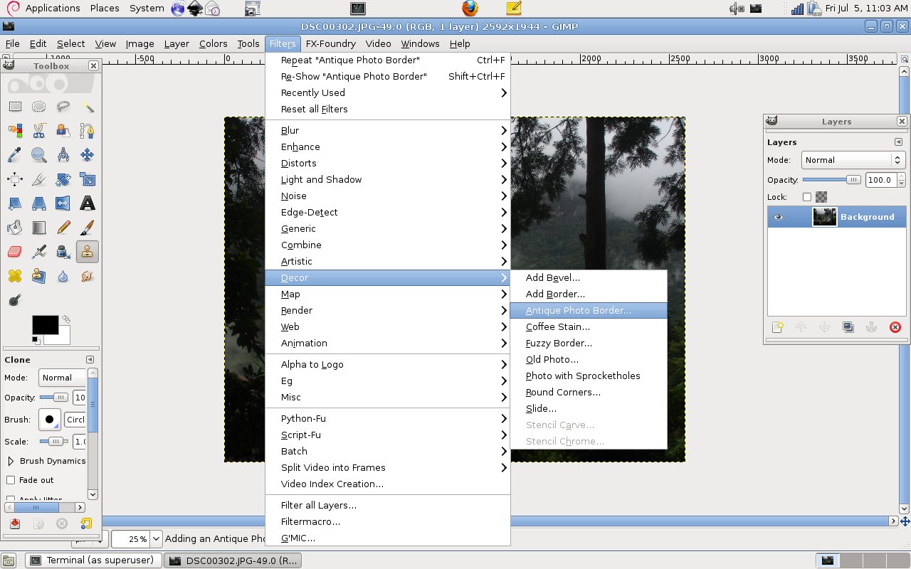 Linux World: Adding antique border to imges using gimp