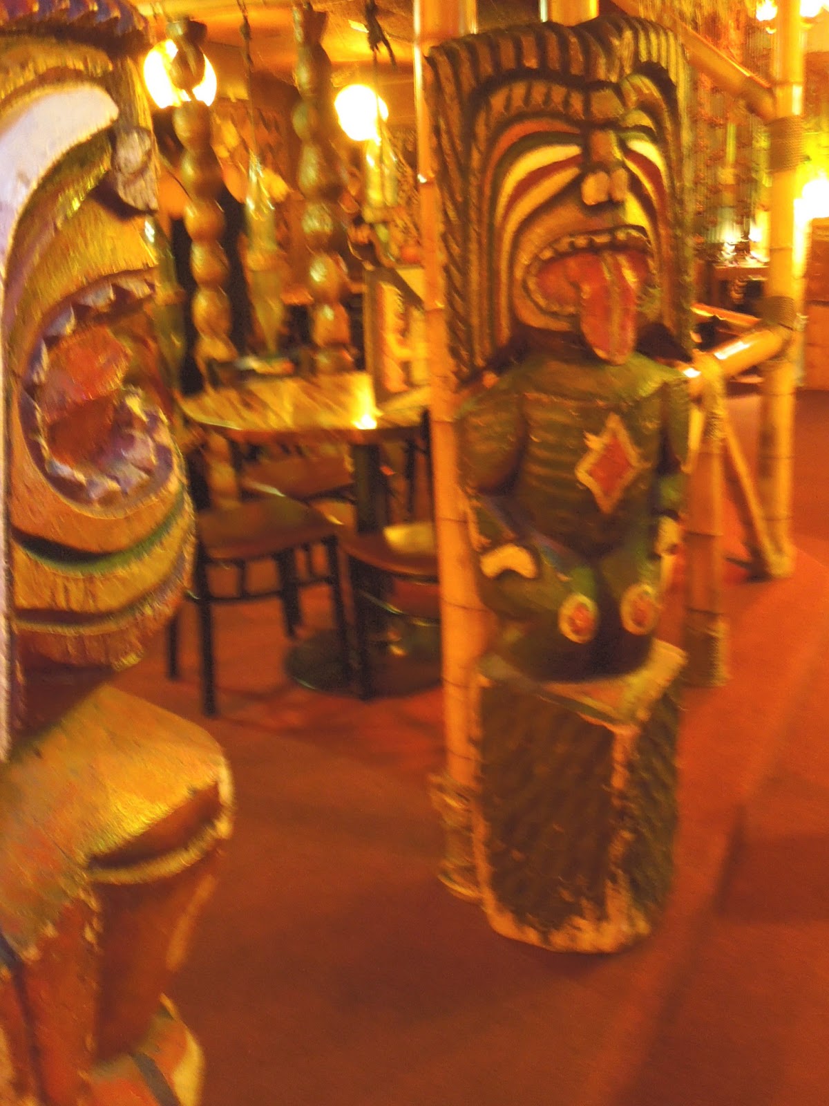 Vintage Advantage: Tiki Tuesday: The Kon Tiki, Tucson, Arizona