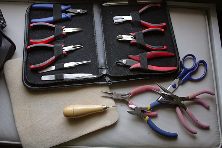 CraftyHope: Packing beads for travel/vacation (my method)