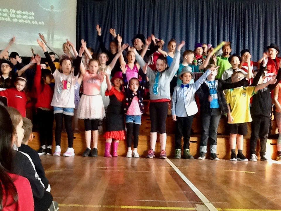 Evie's Blog: The Greatest Showman Comes to Hoon Hay School!