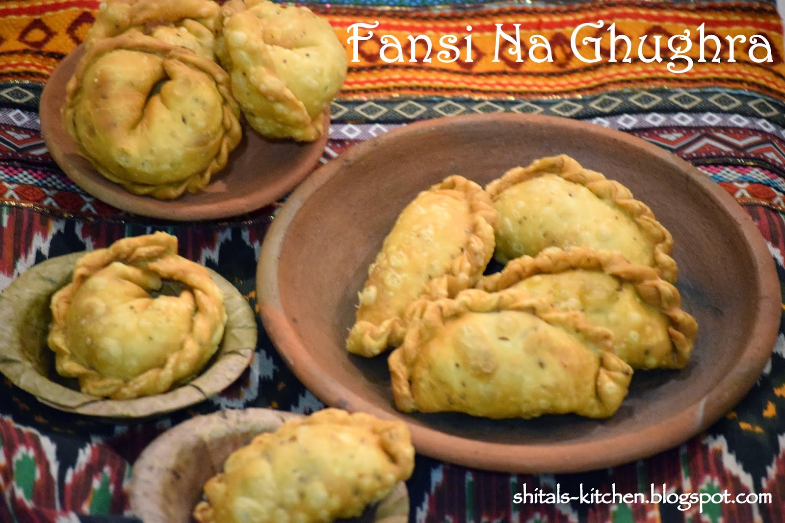 Shital's-Kitchen: Fansi Na Ghughra