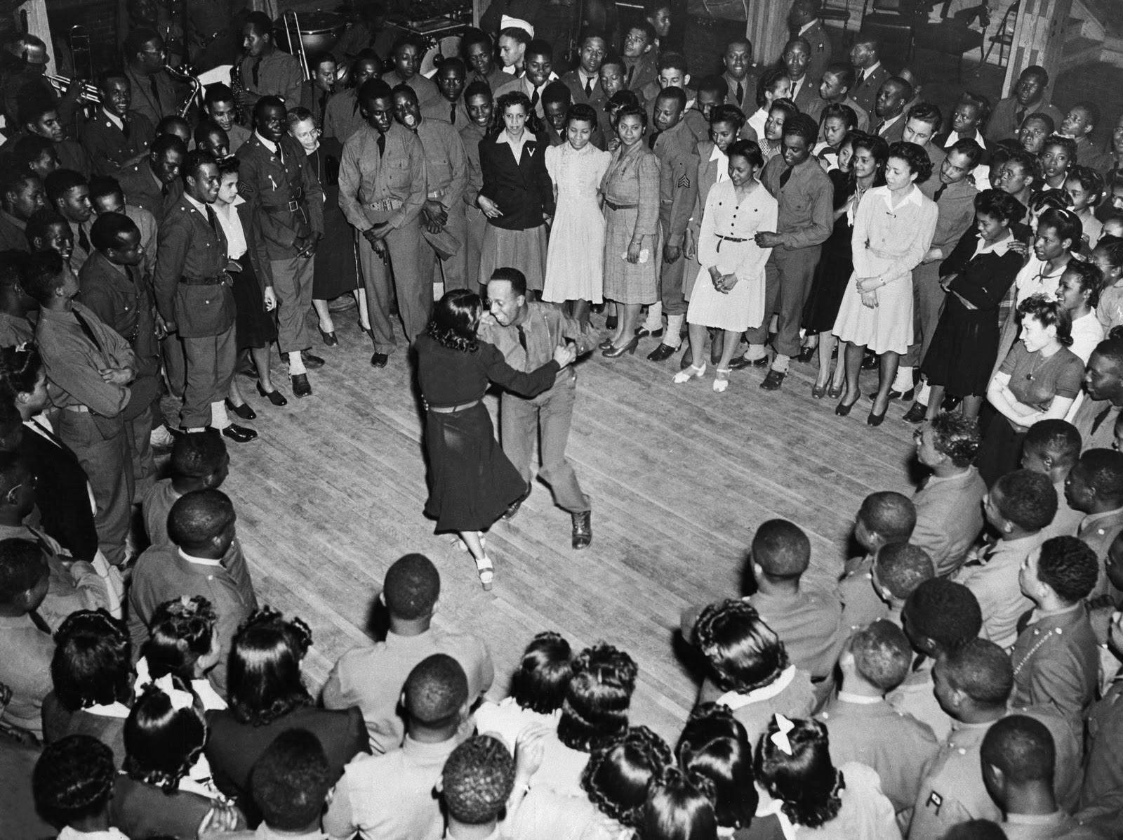 History in Photos: Dancing