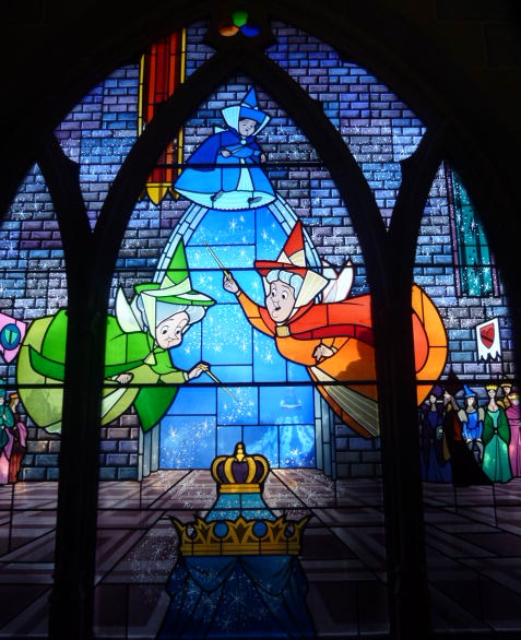 My European Adventure!: Disneyland Paris on Boxing Day!