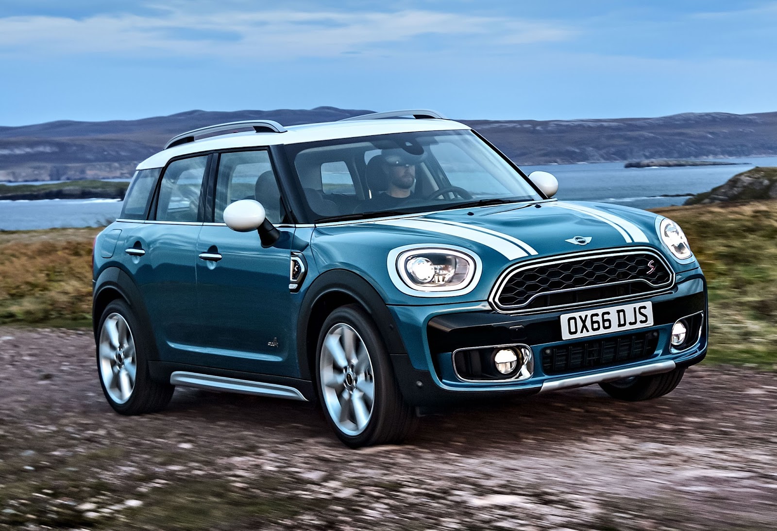 Irish Car+Travel Magazine: New Countryman goes on sale here