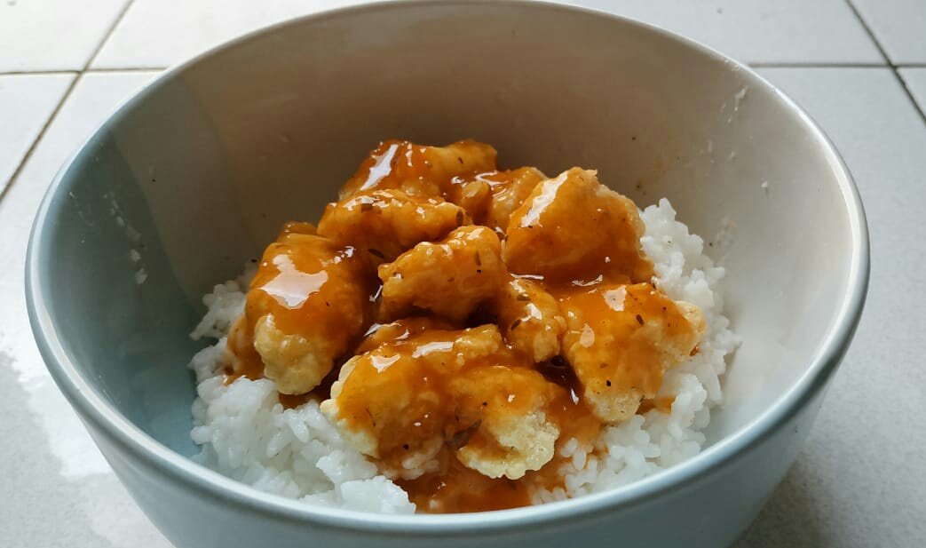 Chicken Pop Rice Bowl With Bolognese Sauce Recipe