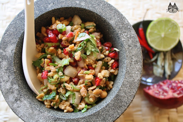 Airinie Cooks: Her Eclectic Kitchen: Bhel