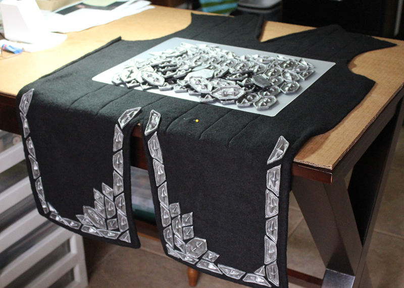 Learn-Something-New: Hobbit Costume Tutorial - Sewing the Armor Shirt