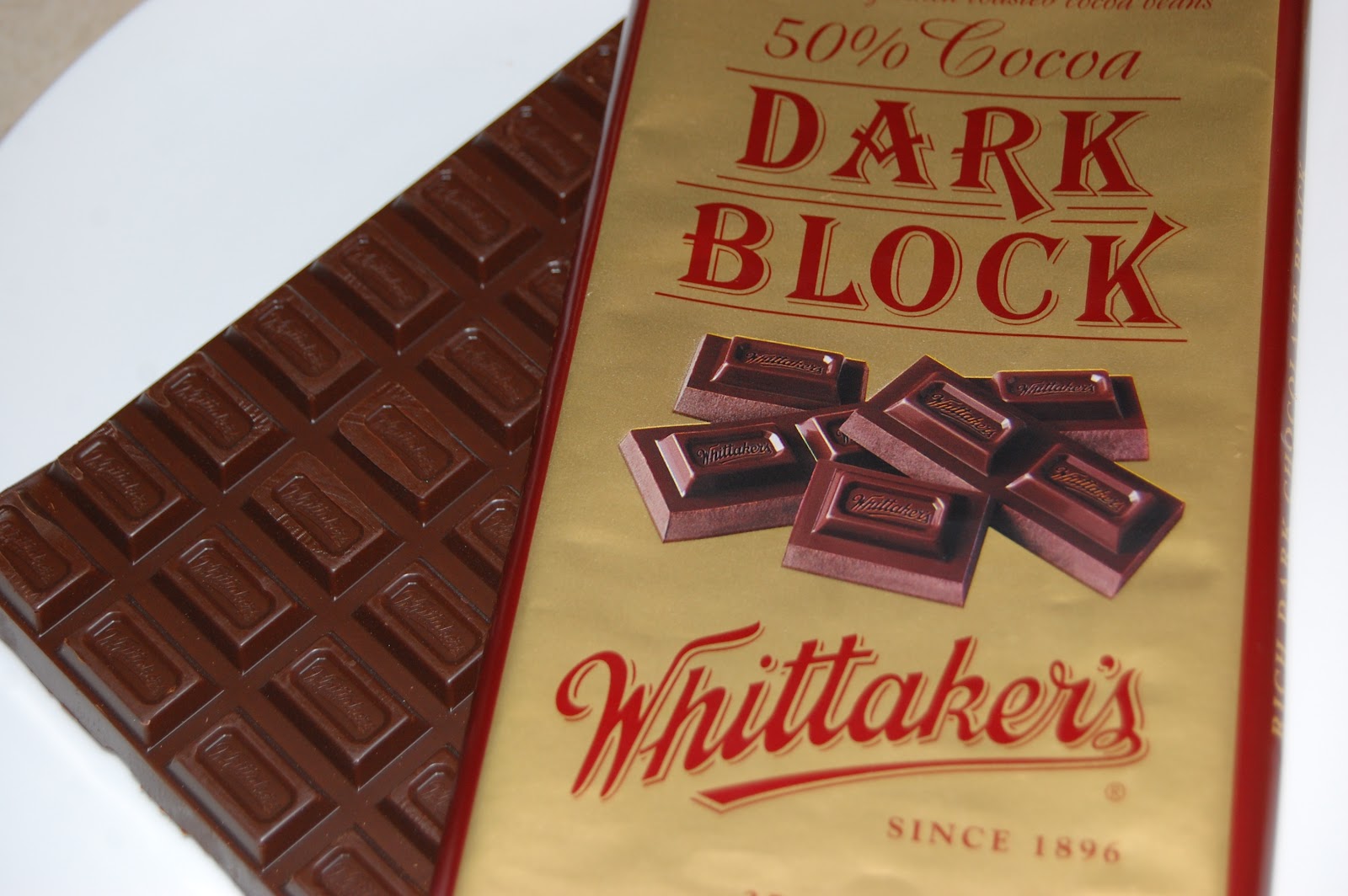 Pinoy Chocophile: Whittaker's Dark Block
