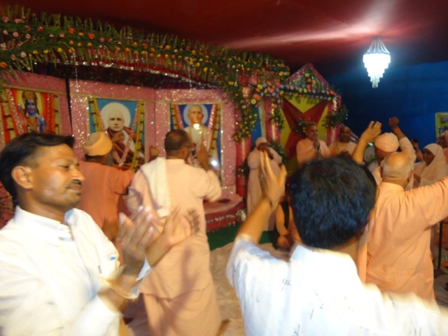 Spiritual Blessings of Gurudeo Swami Param: Photo of Shri Paramhans ...