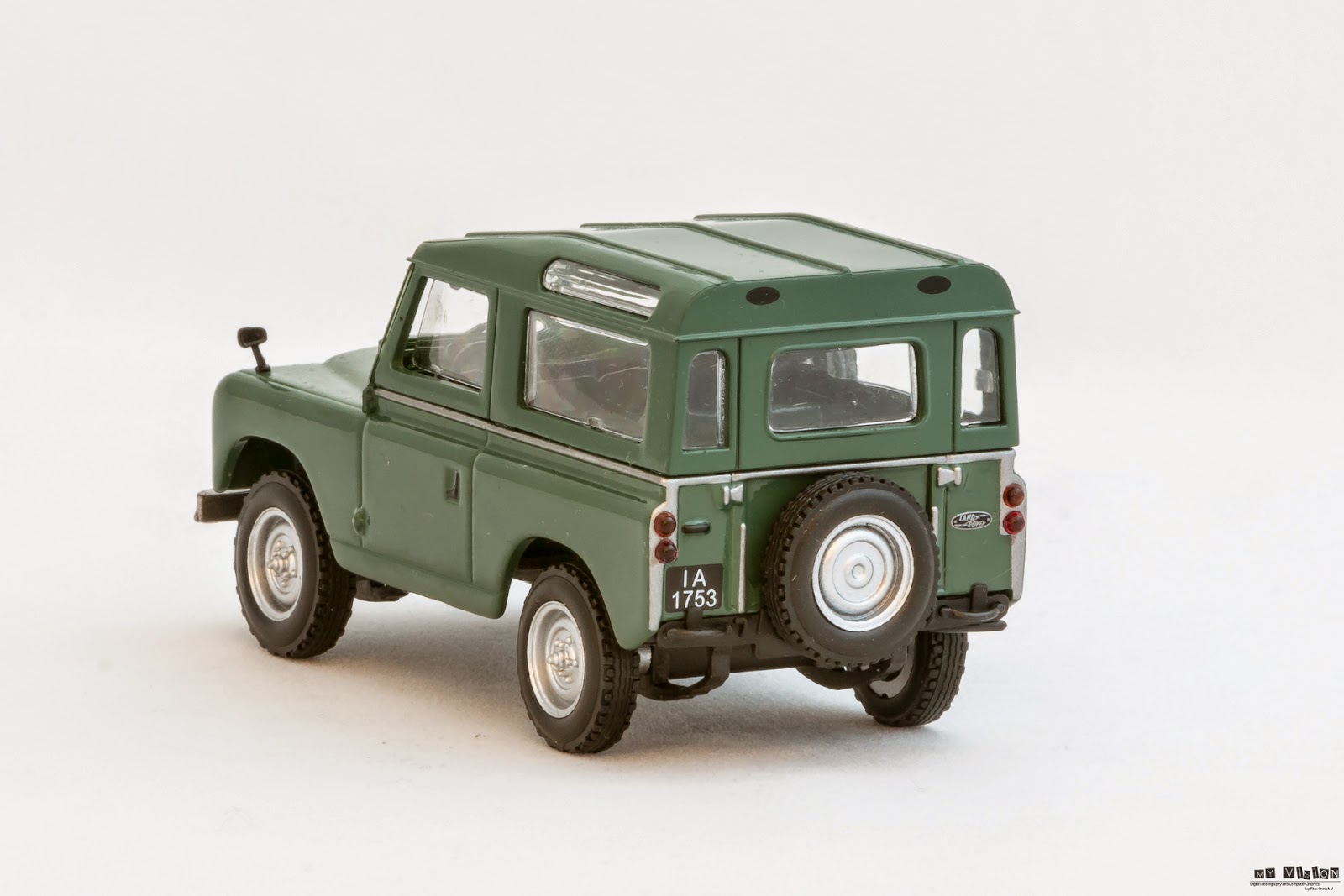 MiniAutoHobby: Land Rover Mk II