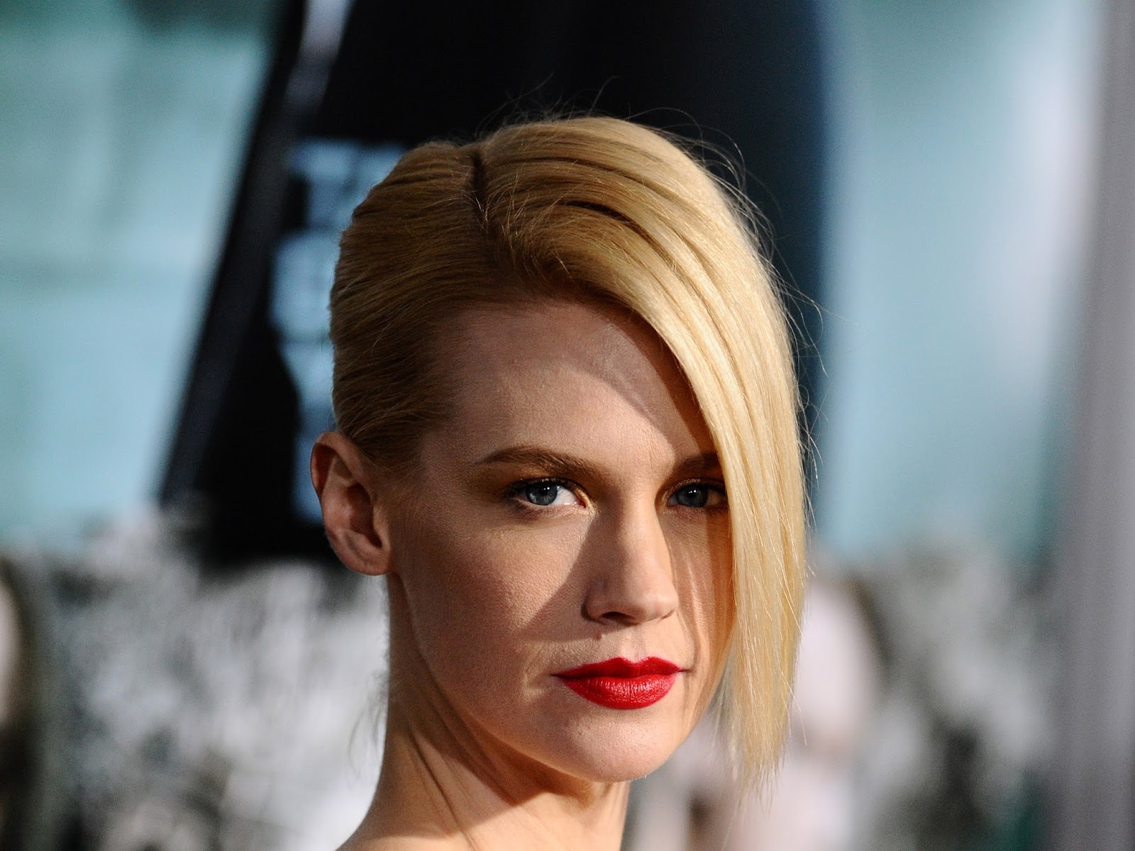 Photos of Trendy American Actress and Model January Jones ~ Funky Pics ...