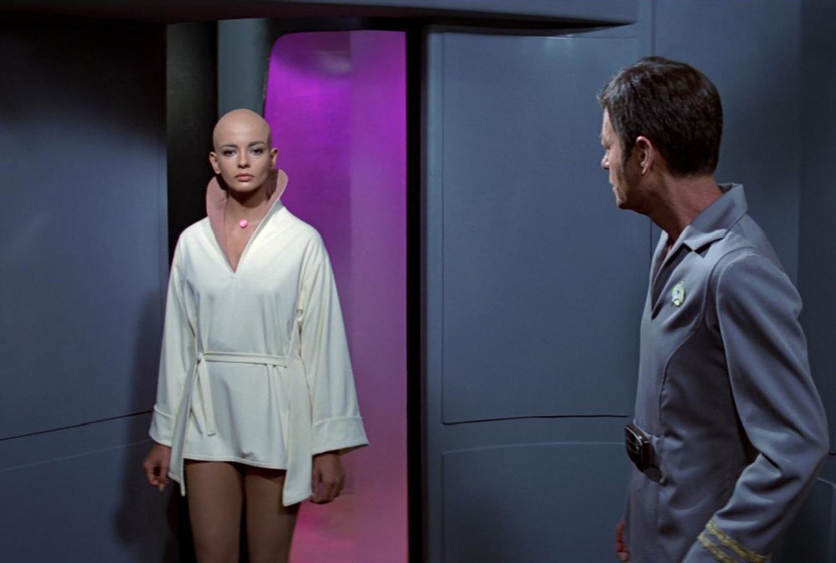 Star Trek Prop, Costume & Auction Authority: Lt. Ilia Starfleet Class A ...