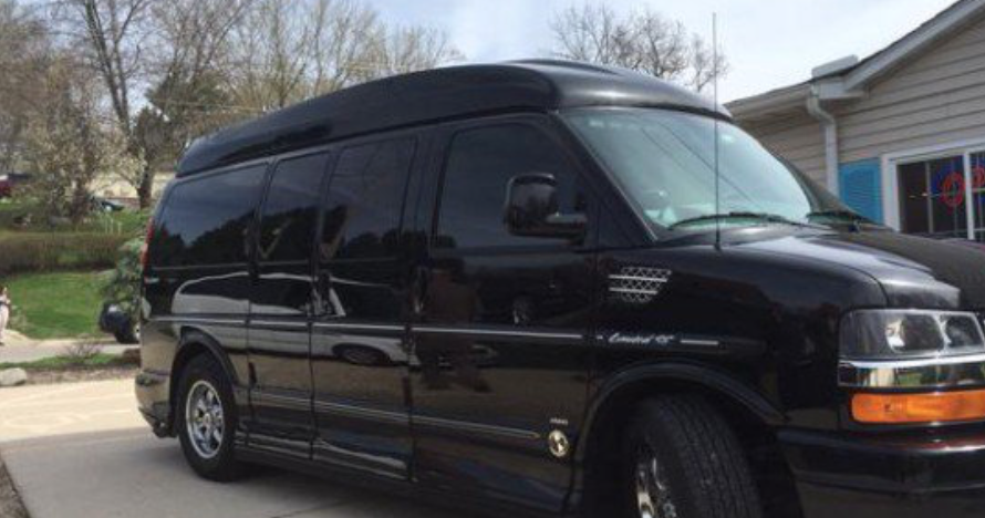 Wikileaks: Hillary Clinton's Souped Up Van Has a Bed - The Elder Statement