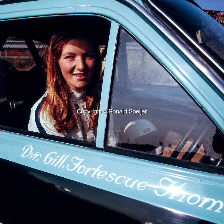 Speedqueens: Gillian Fortescue-Thomas (Goldsmith)