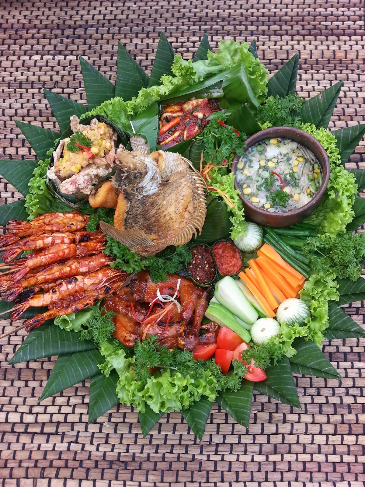 Gubug Makan Mang Engking BSD City: Menu Parcel