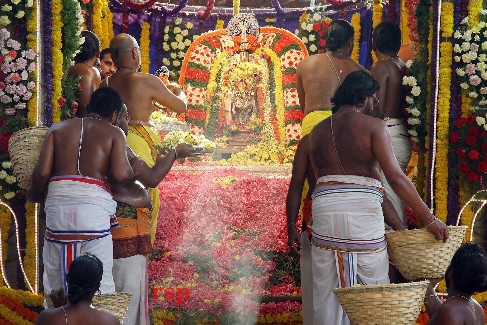 Glorious Pushpa Yagam in Sri Kodandarama Swamyvaari Temple - rspnetwork.in