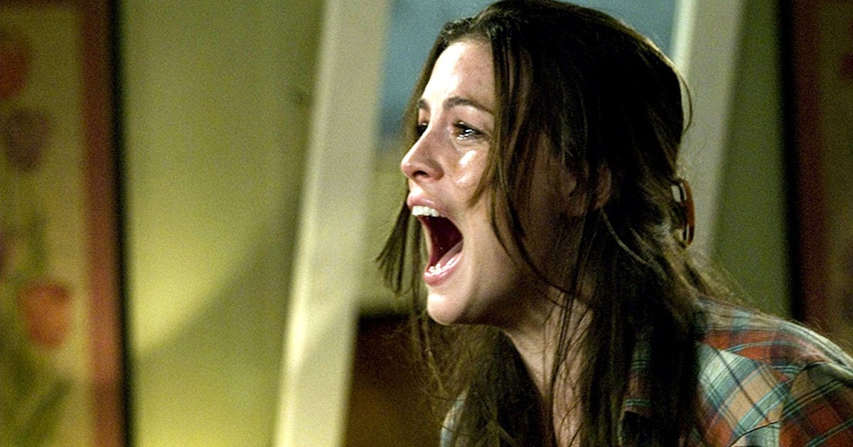 Los Extraños review