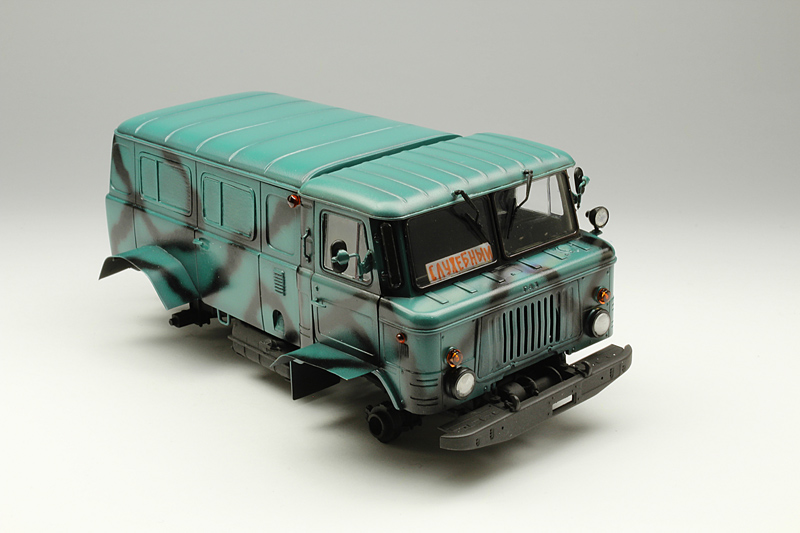 ARMOURED FIGHTING VEHICLE: ....... ЧЕЛЯБИНСКАЯ БУХАНКА (Chelyabinsk ...