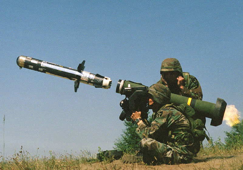 Sekilas Ketangguhan Javelin ATGM TNI AD | Strategi Militer Indonesia ...