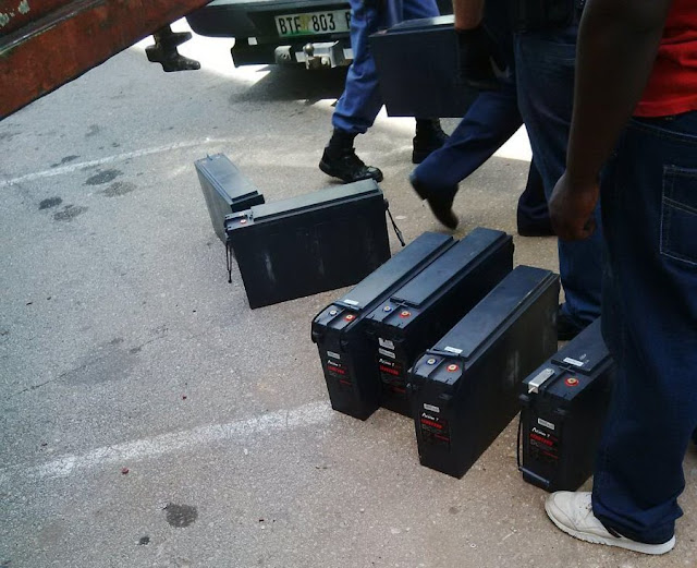 PORT ELIZABETH - 2 CRIMINALS ARRESTED WITH 41 STOLEN SOLAR PANEL ...